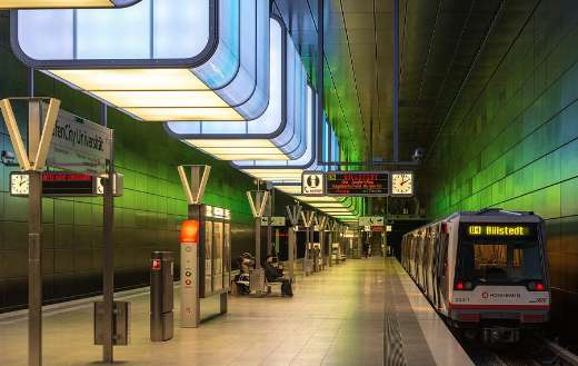 Straßenbahn- oder U-Bahnstation - Puzzle Online Spielen Straßenbahn- oder U-Bahnstation - Puzzle Online Spielen
